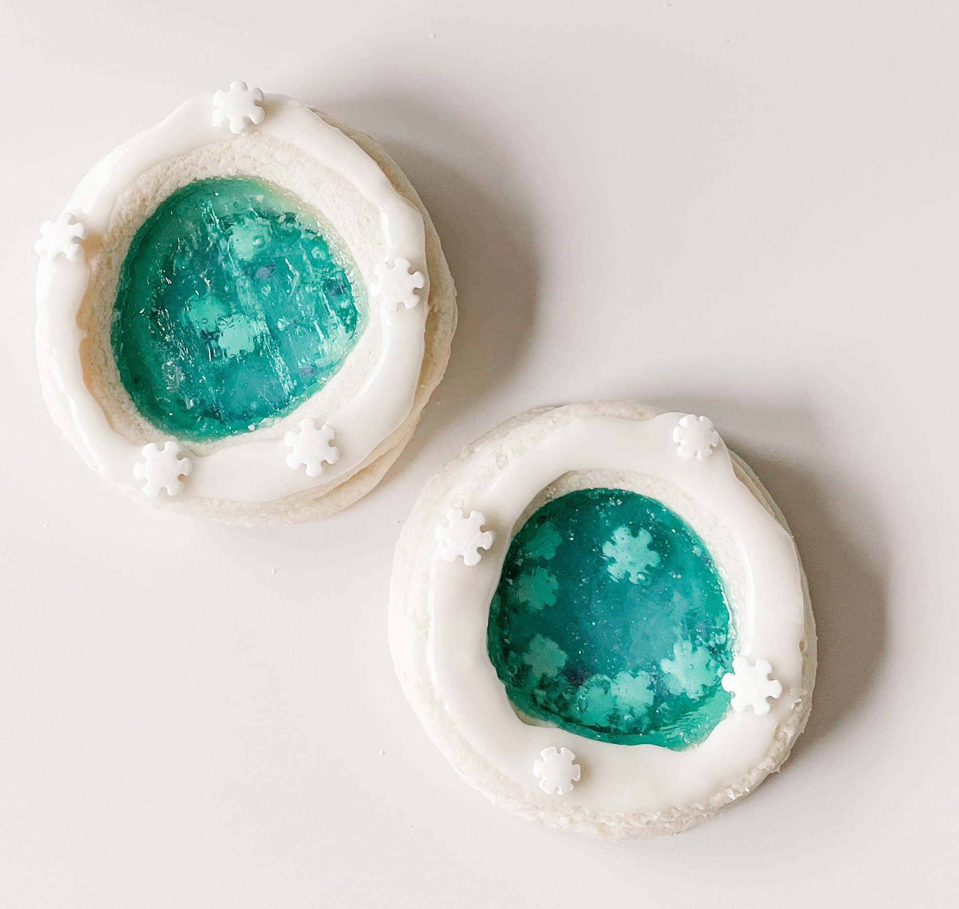 Snow Globe Cookies | XOXO, terri